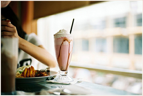 { Cuisine } L'art du milkshake / chantilly rétro. | Louise Grenadine ...