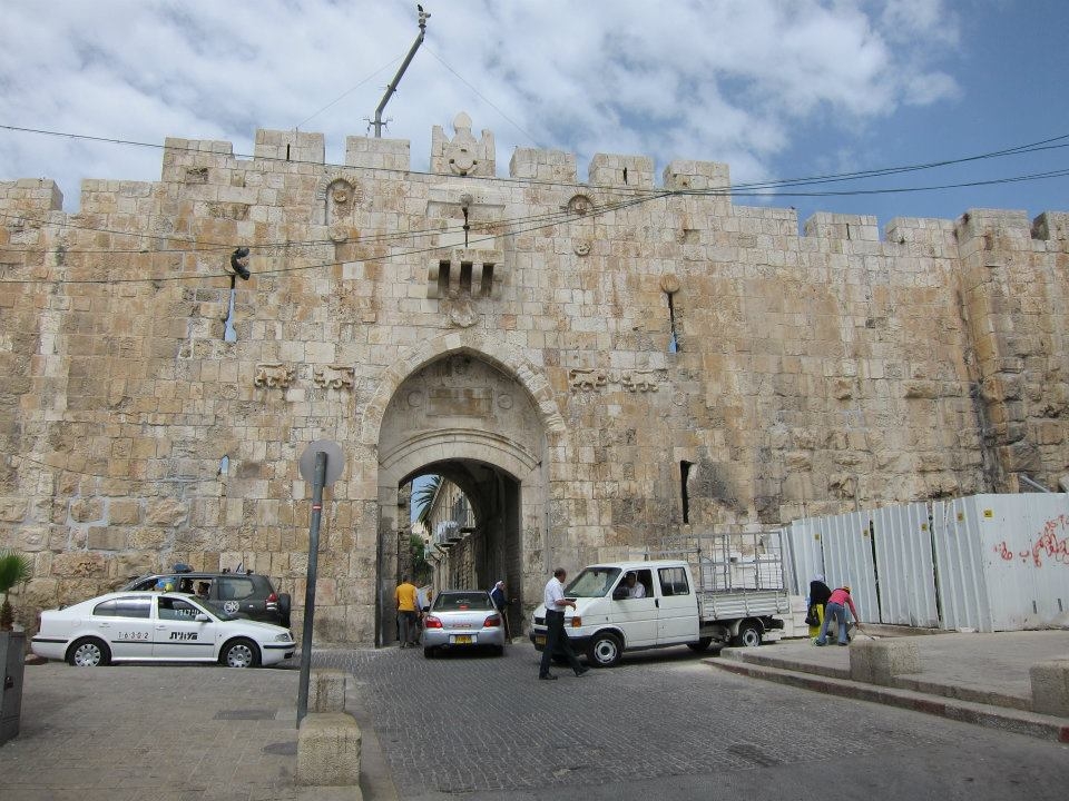 Jesus at the Golden Gate