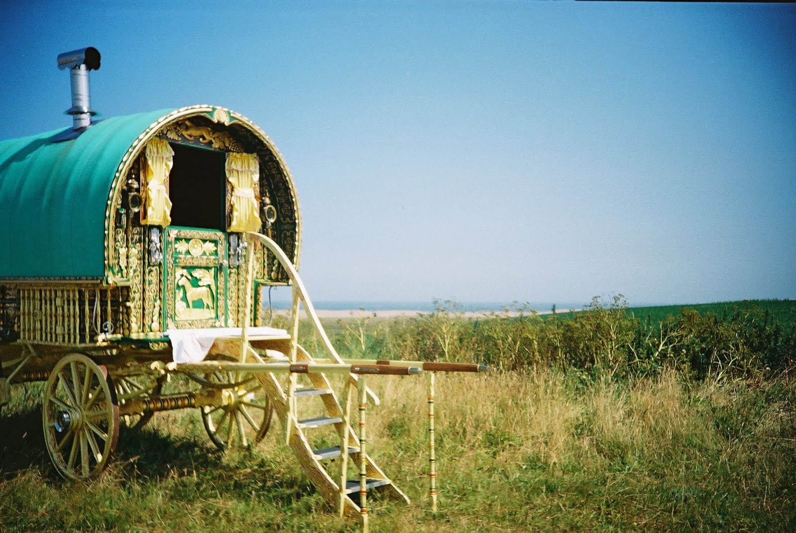 This n That: A Gypsy Life For Me