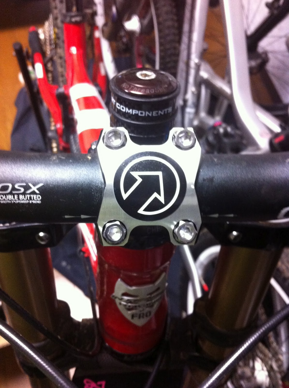 自転する医師: Pro Atherton Direct Mount DH Stem