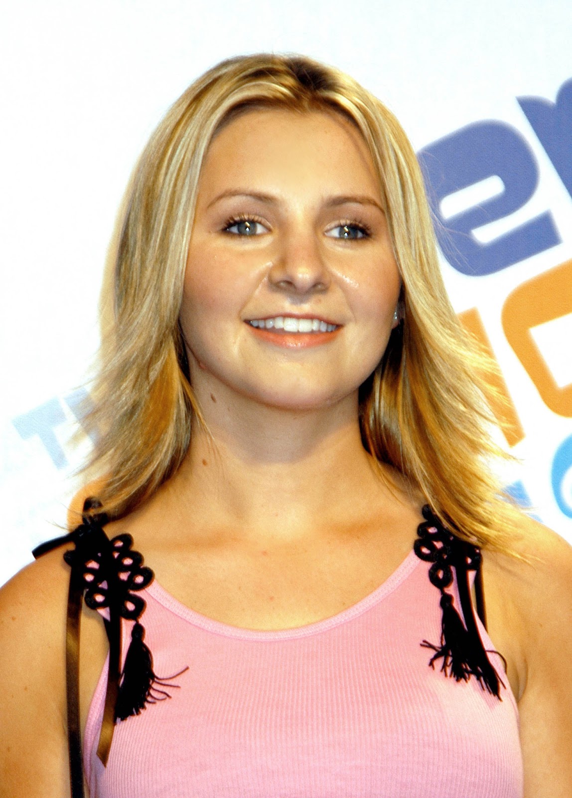 Sweet Celebrities Gallery: Beverley Mitchell - Teen People 2003