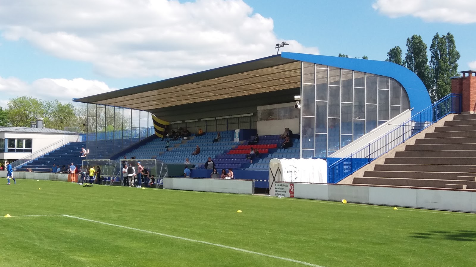 Damage In The Box!: RACING FC UNION LUXEMBOURG (Stade Achille Hammerel)