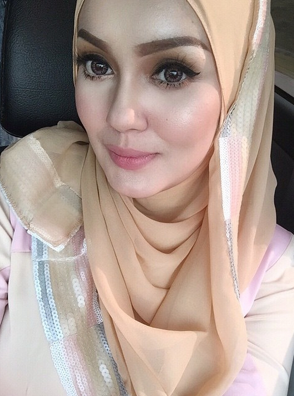 11 Gambar Uqasha Senrose Yang Paling Cantik Jelita - Memoir Insani Tumblr