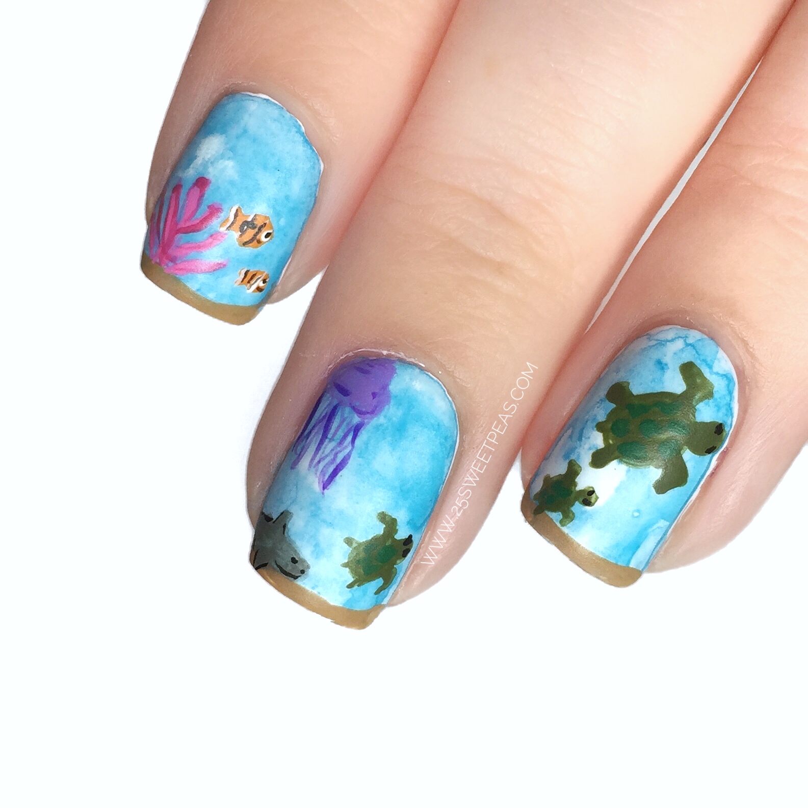 Sea Life Nails