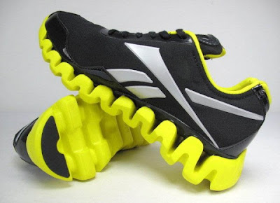 World Fashion Center: Reebok Zigtech, Looks Very Strange Which Zigzags