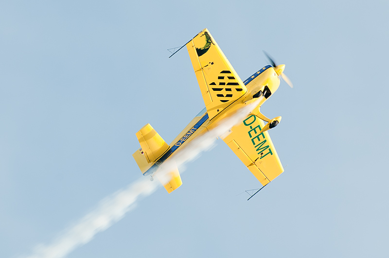 Raport końcowy PKBWL dotyczący wypadku samolotu Extra 200/300