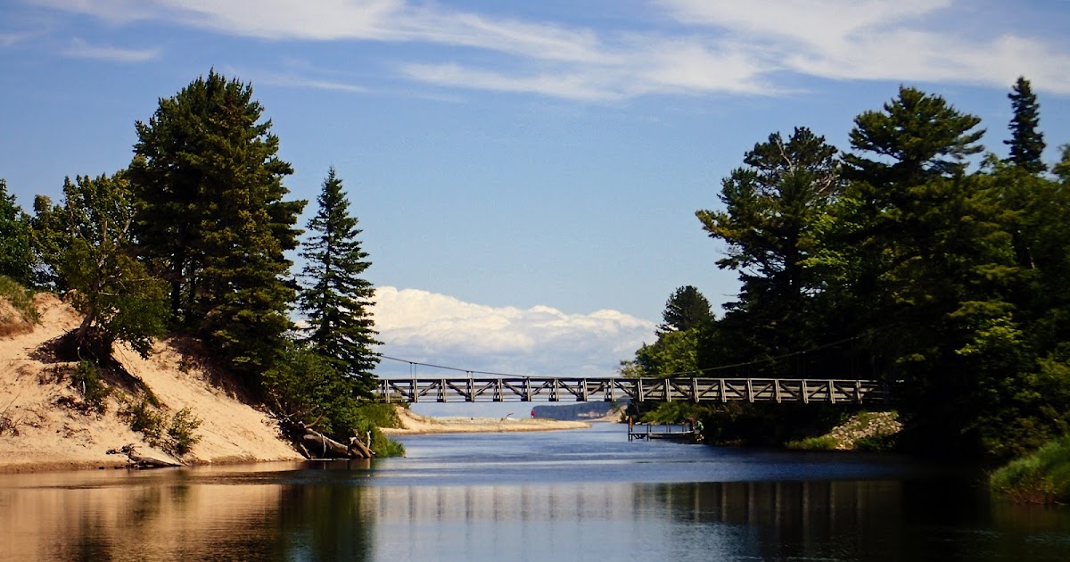 Andrew Potter Photo Blog: Mouth of Two Hearted River State Forest