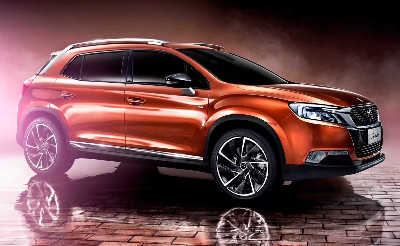Citroën apresenta os SUVs DS 6WR e C-XR