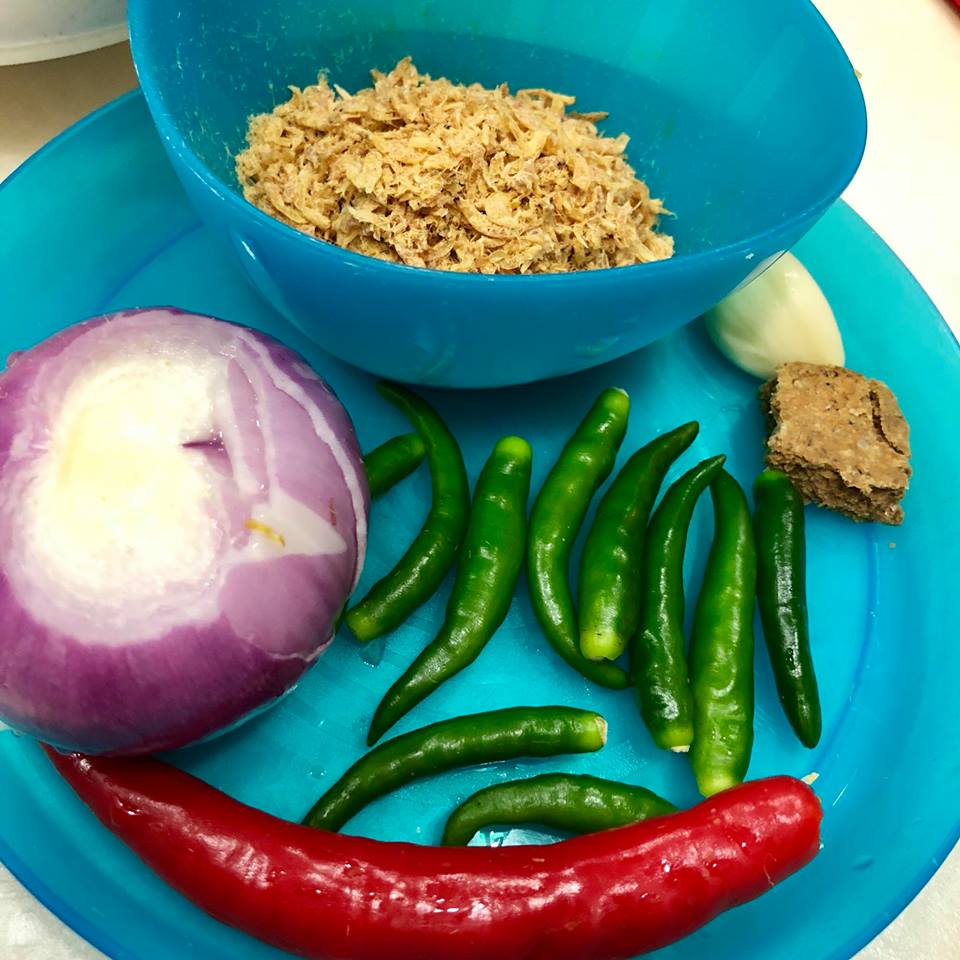 KERABU MANGGA UDANG KERING GERAGAU