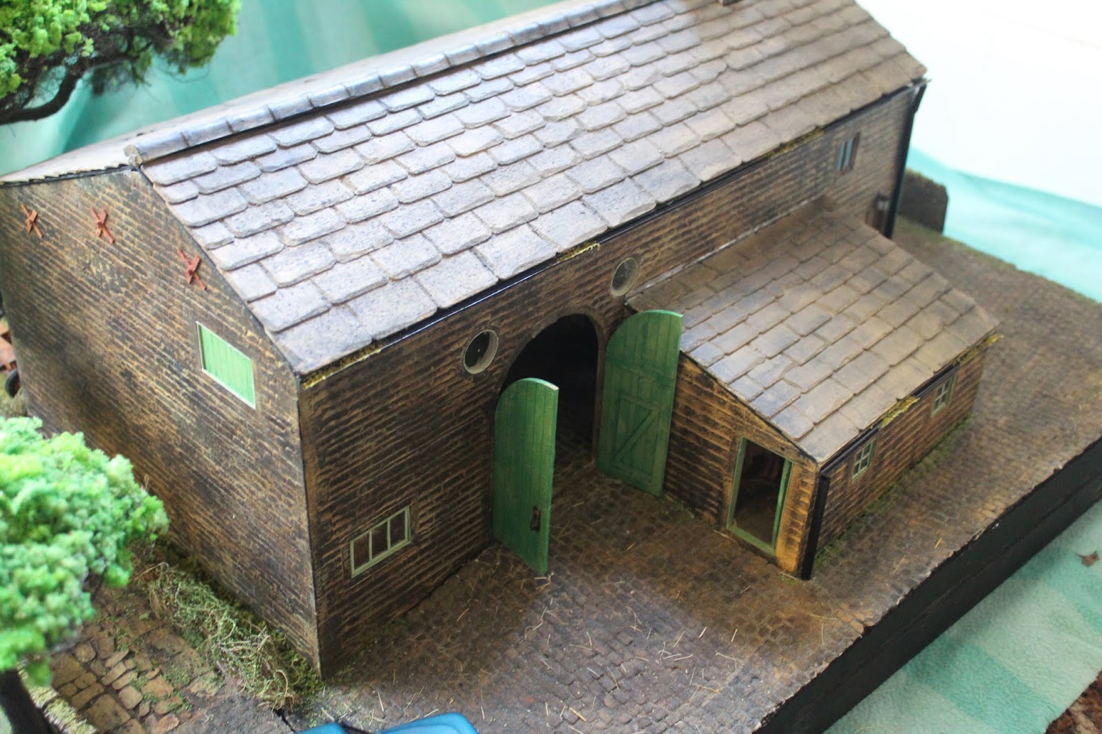 Building a 1/32 Model Farm