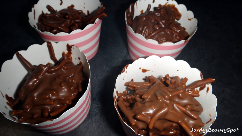 Jordy's Cooking: CHOCOLATE SPIDERS