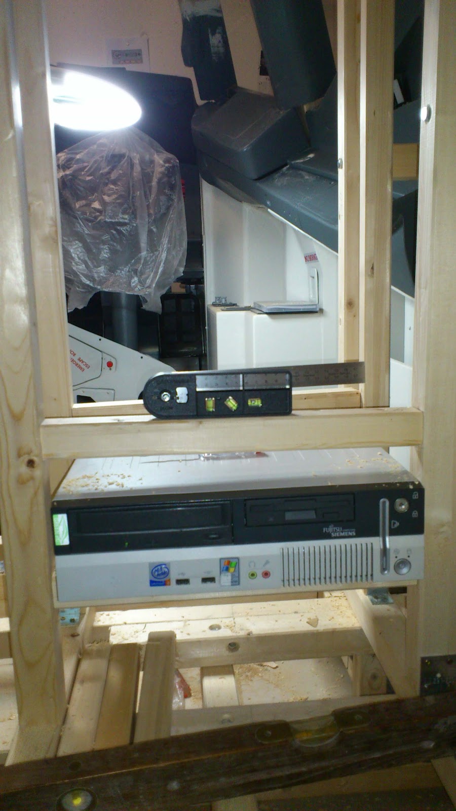 Boeing 737-800NG Fullsize Homecockpit: The 737NG Rack-Pack