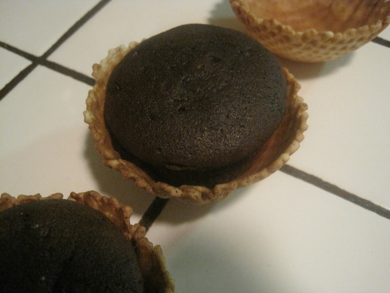 my feelings taste like cupcakes: Mint Chocolate Chip Cupcakes.. in ...