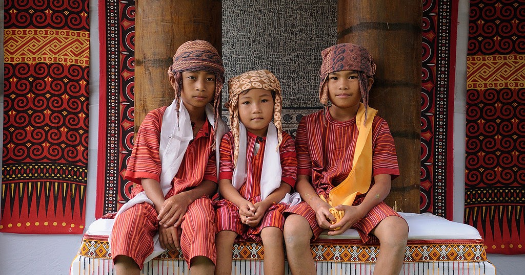 Indonesian Folklore (Folklor Indonesia): Commander To Dilaling