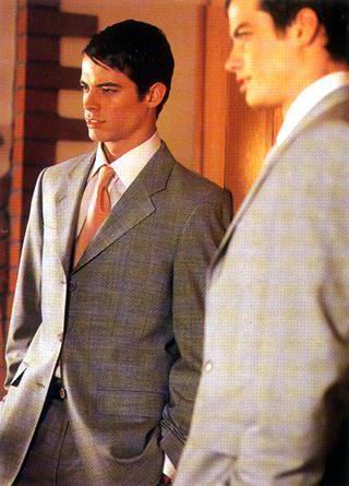 Alp Kırşan Biyografisi ve Resimleri - Aradığını Bulabilirsin