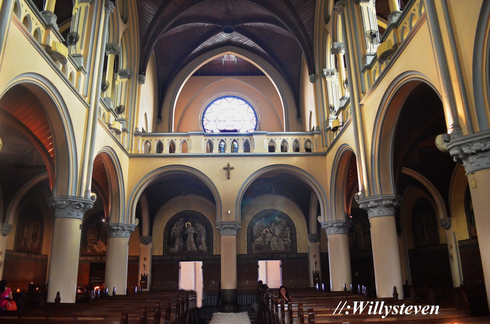 TravellerMeds: Katedral Jakarta [Photo Gallery]