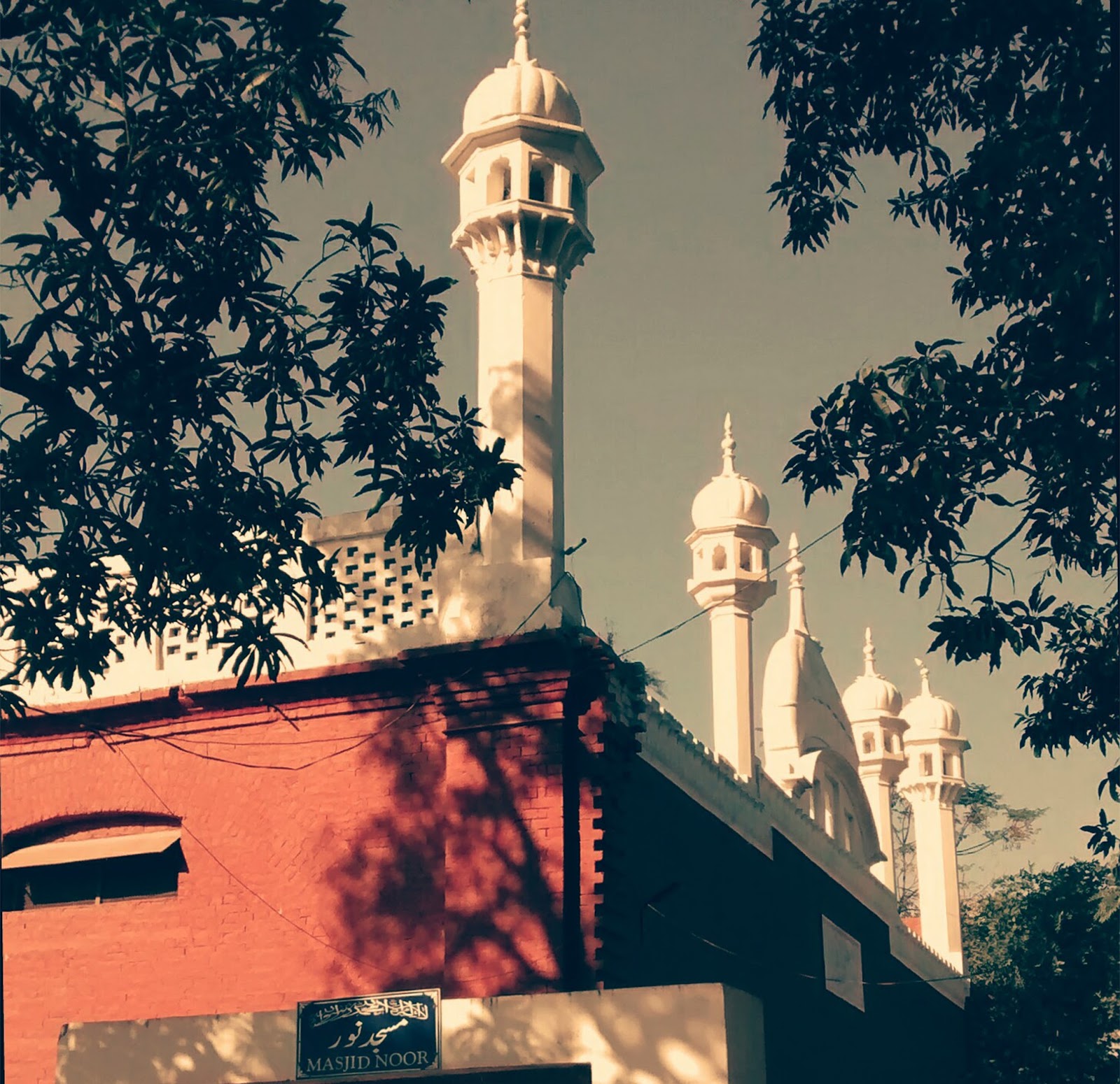 Ahmadiyya Mosques: Noor Mosque - Qadian Punjab India