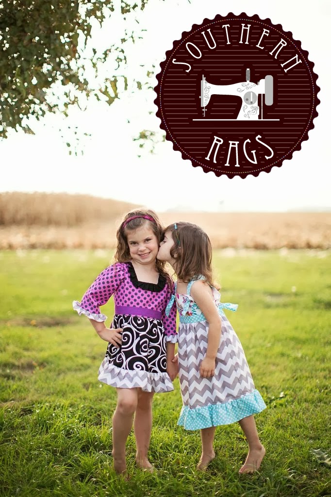 Forty Toes: We LOVE Giving Giveaway from Forty Toes Photography!