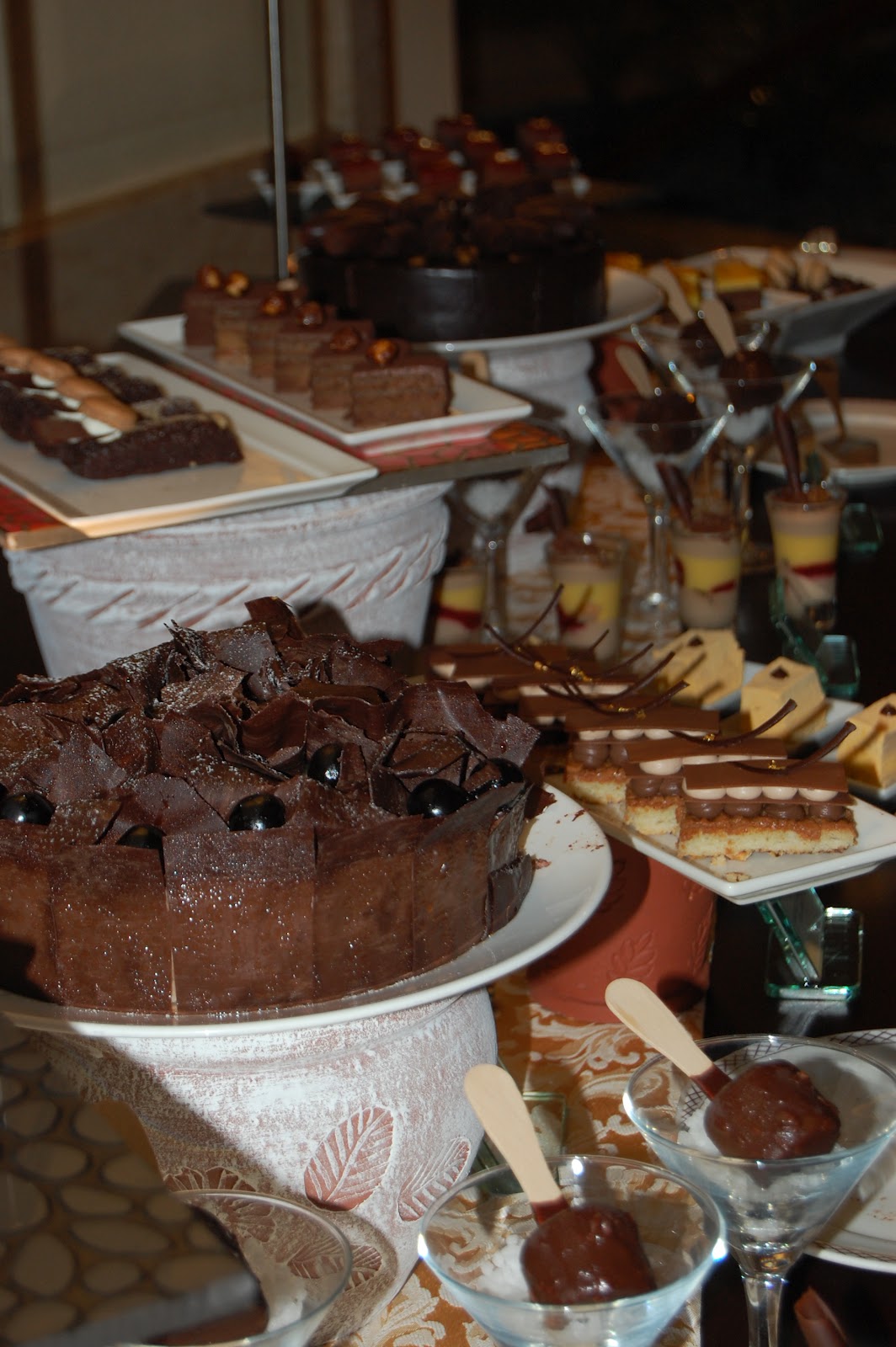 Pinoy Chocophile: Swissness Chocolate Bar at Manila Peninsula