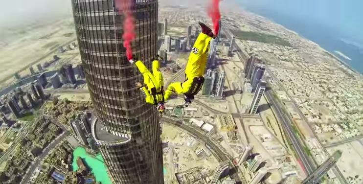 Amazing BASE Jump from Pinnacle of the Burj Khalifa | Gizmolab - Tech Blog