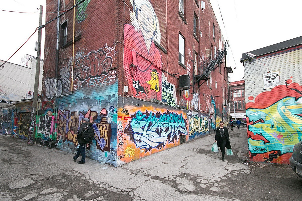 Eye Candy: Graffiti-Alley