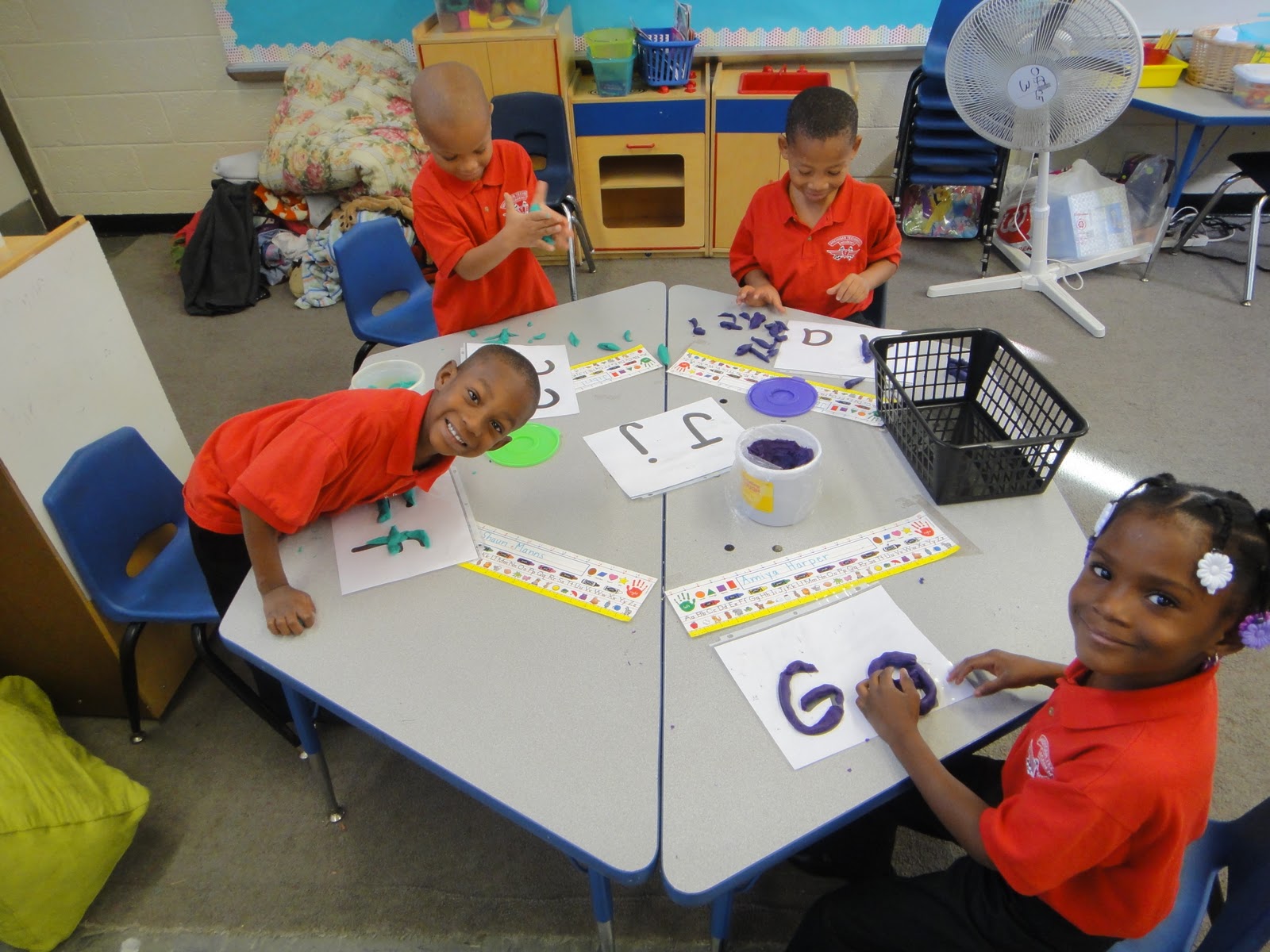 Mrs. Lindsay's Superstar Kindergarten: A Look at Center Time