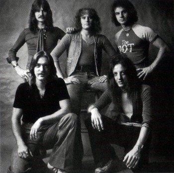 LUIZ WOODSTOCK: MOXY - The Black Album ou Moxy I