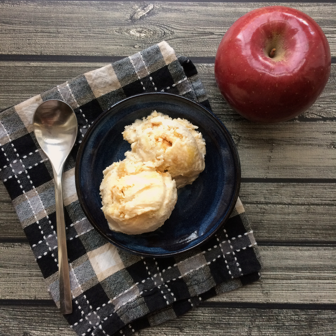 minxeats - recipes, recaps, and restaurant reviews: Apple Pie a la Mode