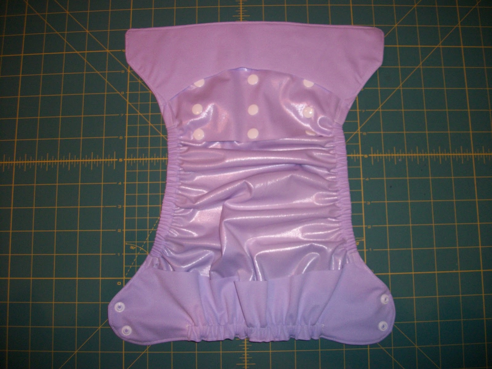 Simple Diaper-Sewing Tutorials: Flip-Style and Elemental-Style Diaper
