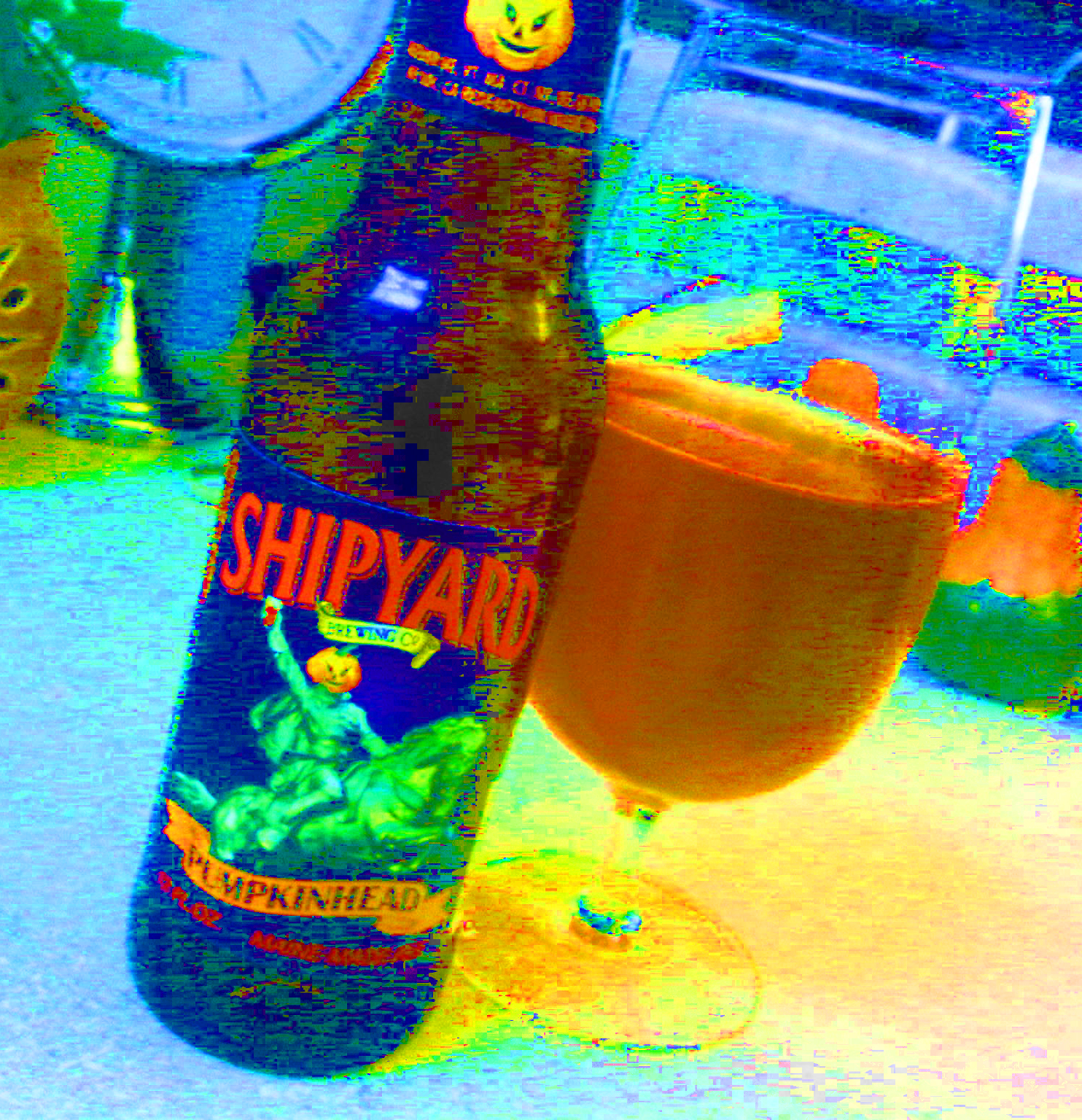 Oasis in a Gastronomic Wasteland: Beer Review: Shipyard Pumpkinhead Ale
