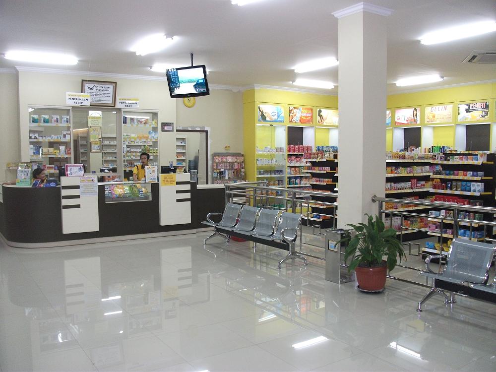 APOTEK ROXY POLTANGAN