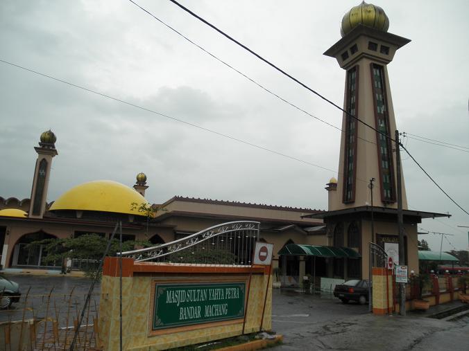 SENI LAMA MELAYU (MALAY OLDEN ART): Masjid jamek (Main mosque of) Machang
