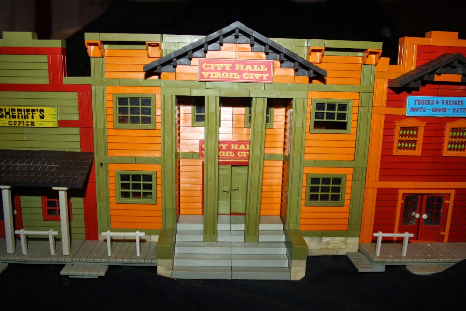 EXIN CASTILLOS & EXIN WEST: CITY HALL, SHERIFF OFFICE Y ALMACEN