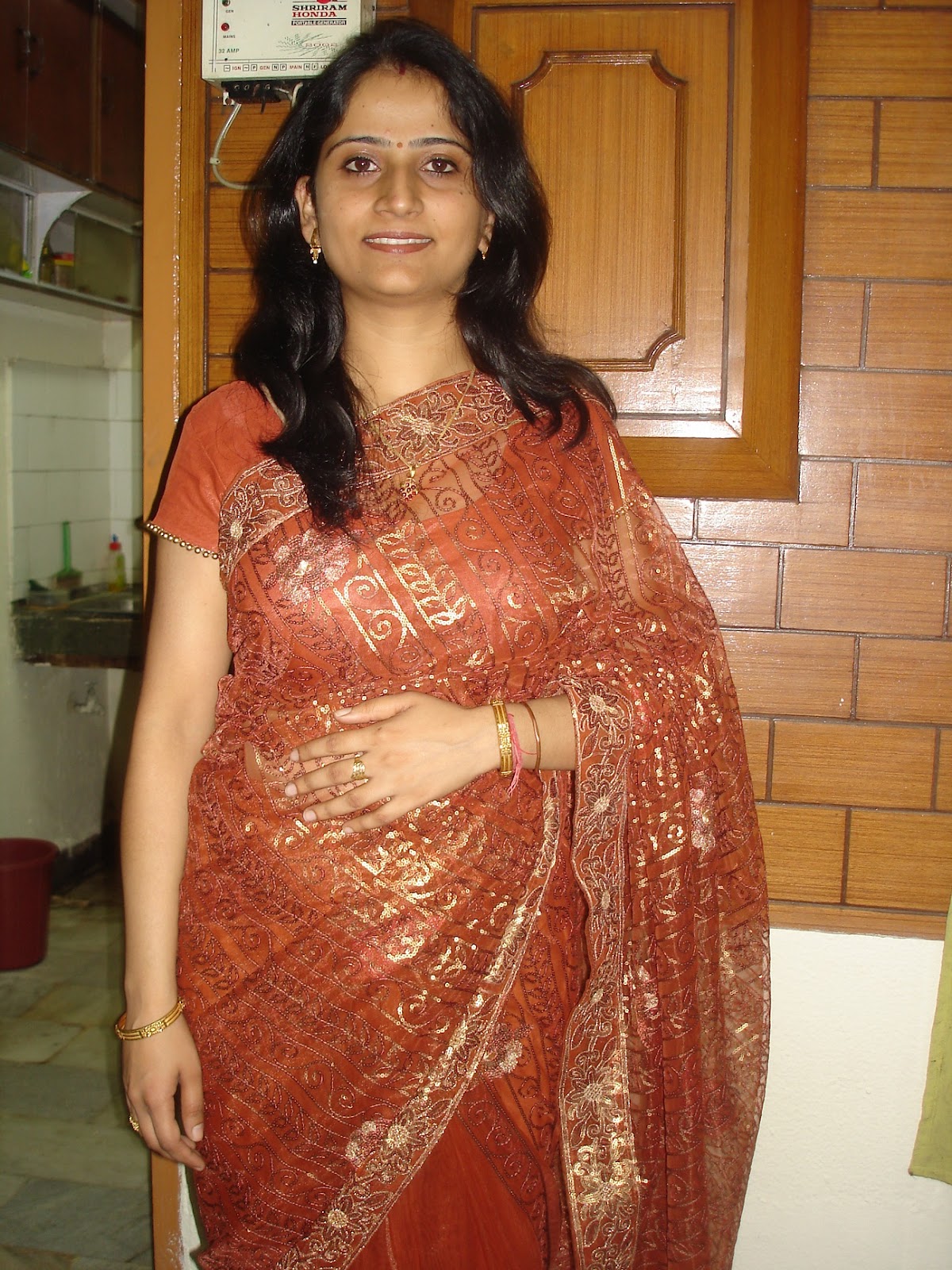 andhamina bhamalu : February 2012