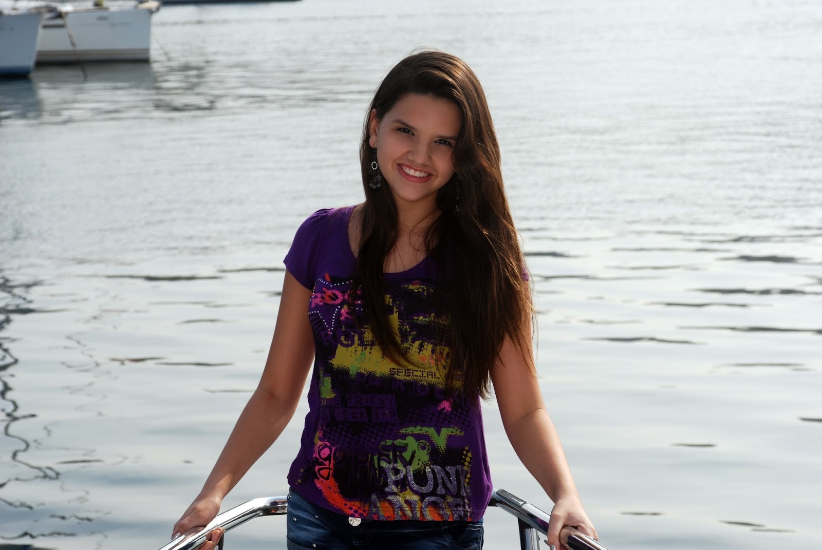 Andréia Rodrigues Fotografias: Priscila - 13 anos