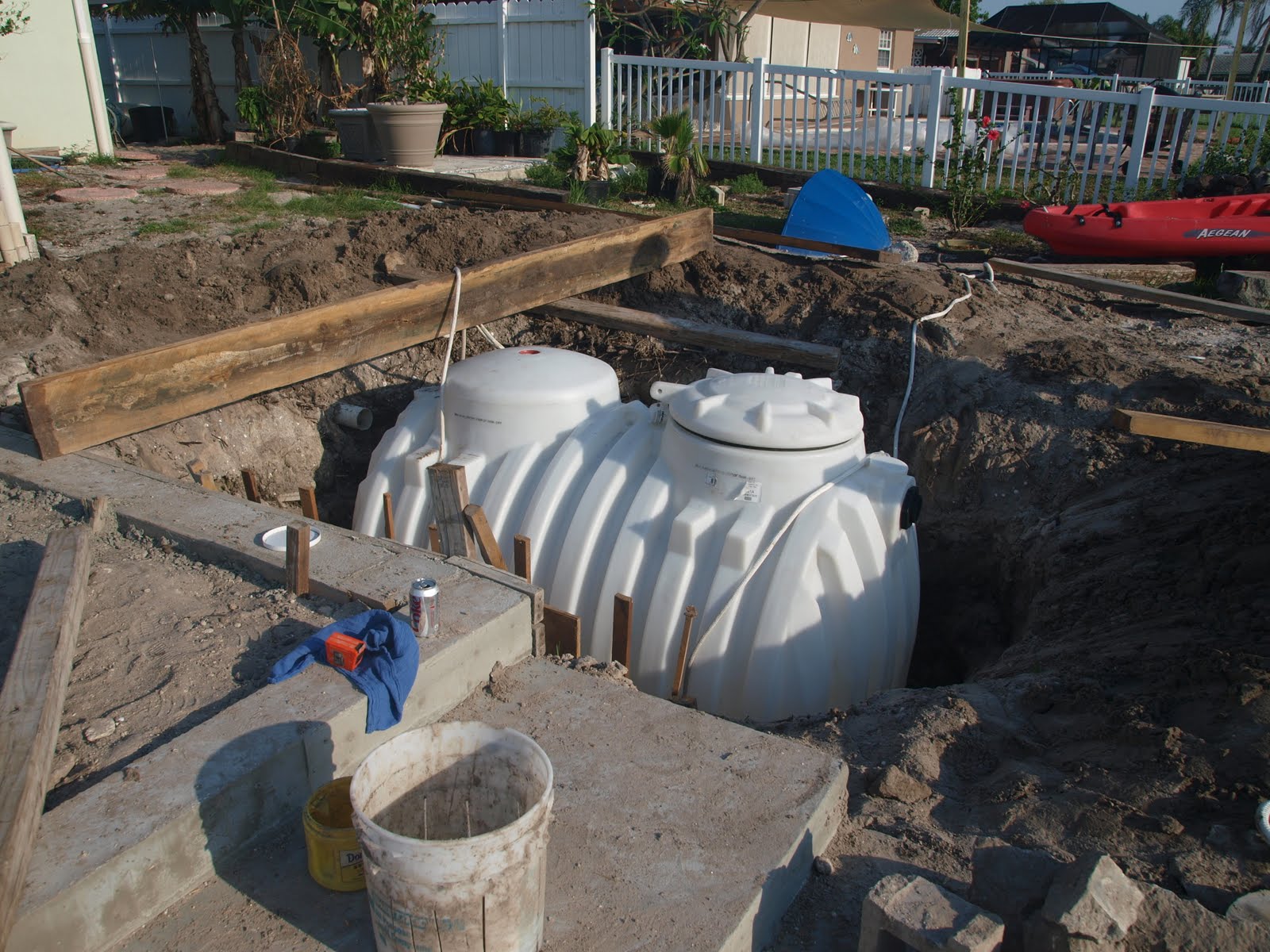 The New Blue Pool: Cistern (again)