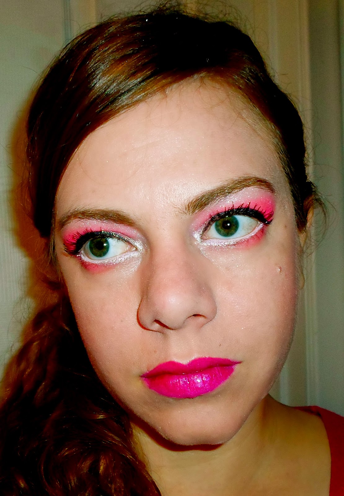 Blog to Bunny Banana: Pink Makeup and My Chin Scar