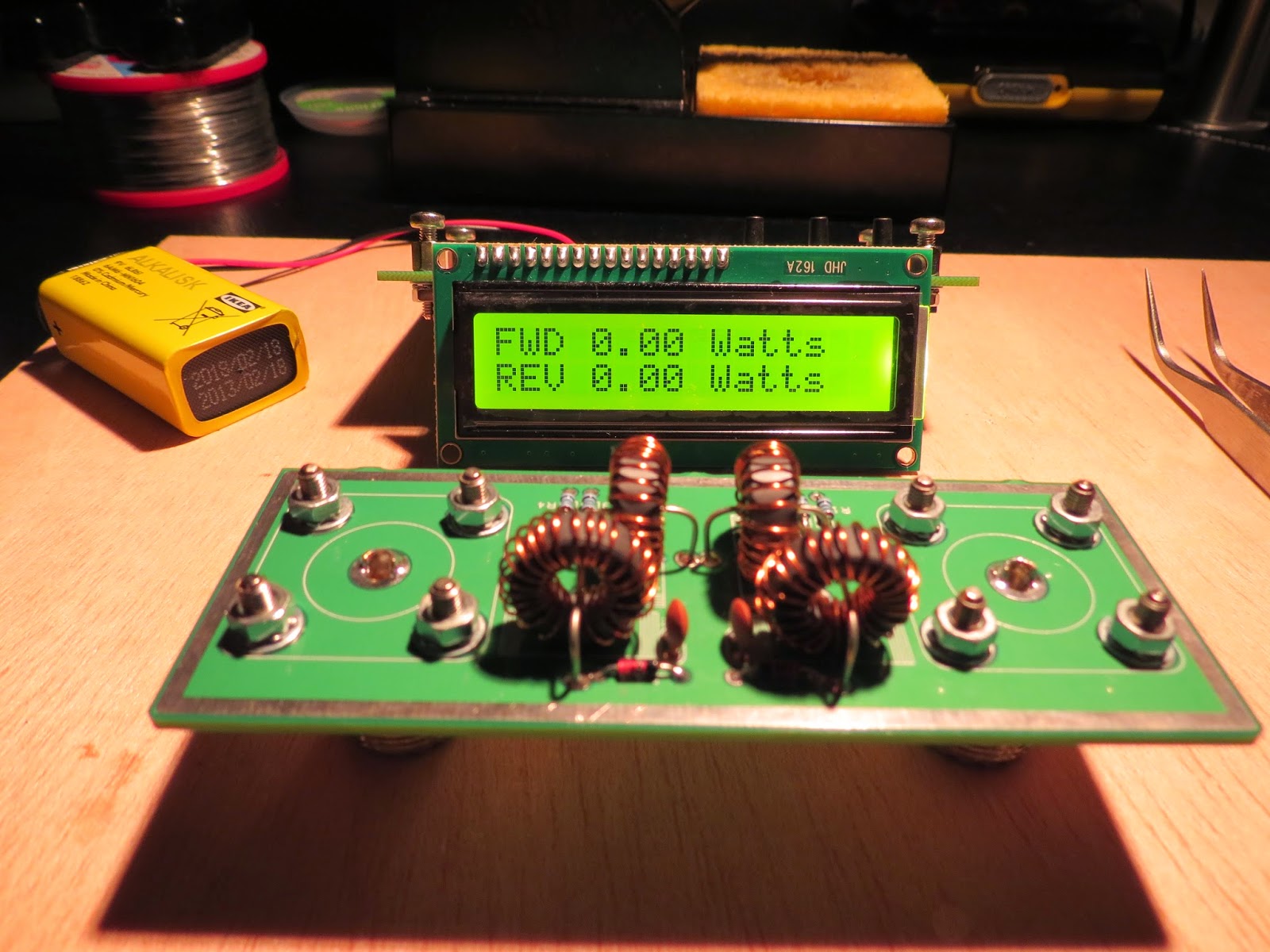 Counting Radios: Radio-Kits - Digital SWR Meter Kit - Build Result