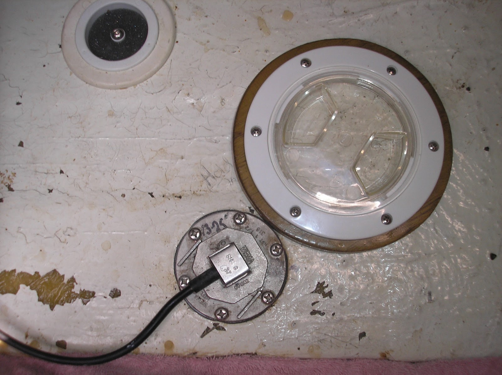 Boat Projects: Holding Tank Level Inspection Window