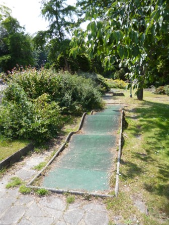 The Ham and Egger Files: The Derelict Minigolf Course on Bournemouth's ...
