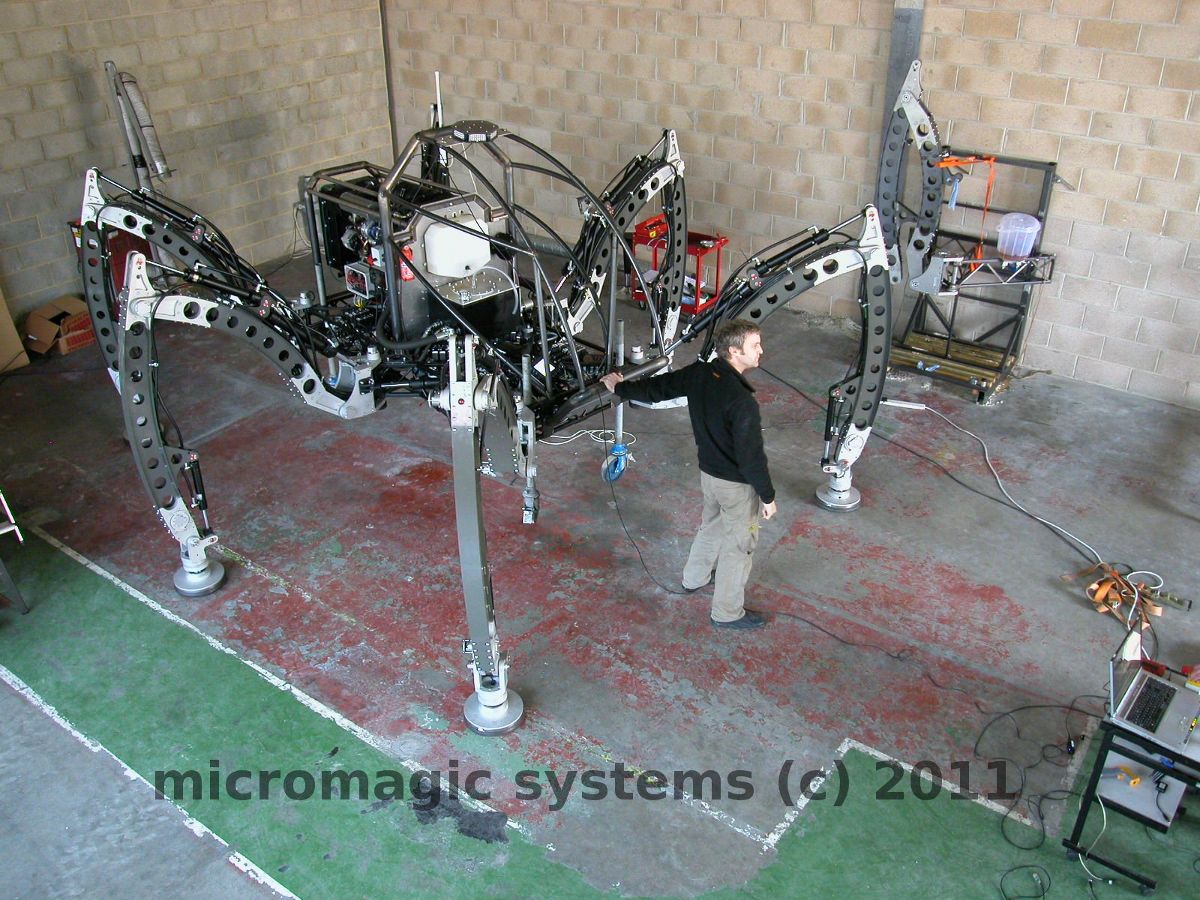 Mantis Hexapod Build Diary: March 2011