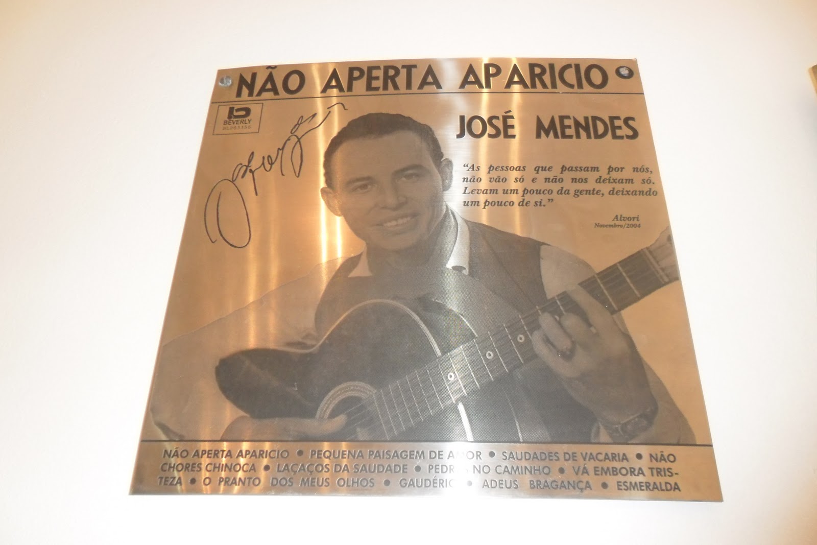 Marianita Ortaça "Missioneirita": Esmeralda Canta José Mendes