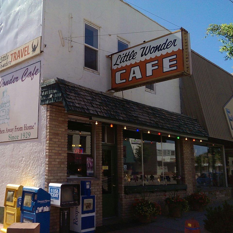 US 89 Restaurants: Little Wonder Cafe - Richfield