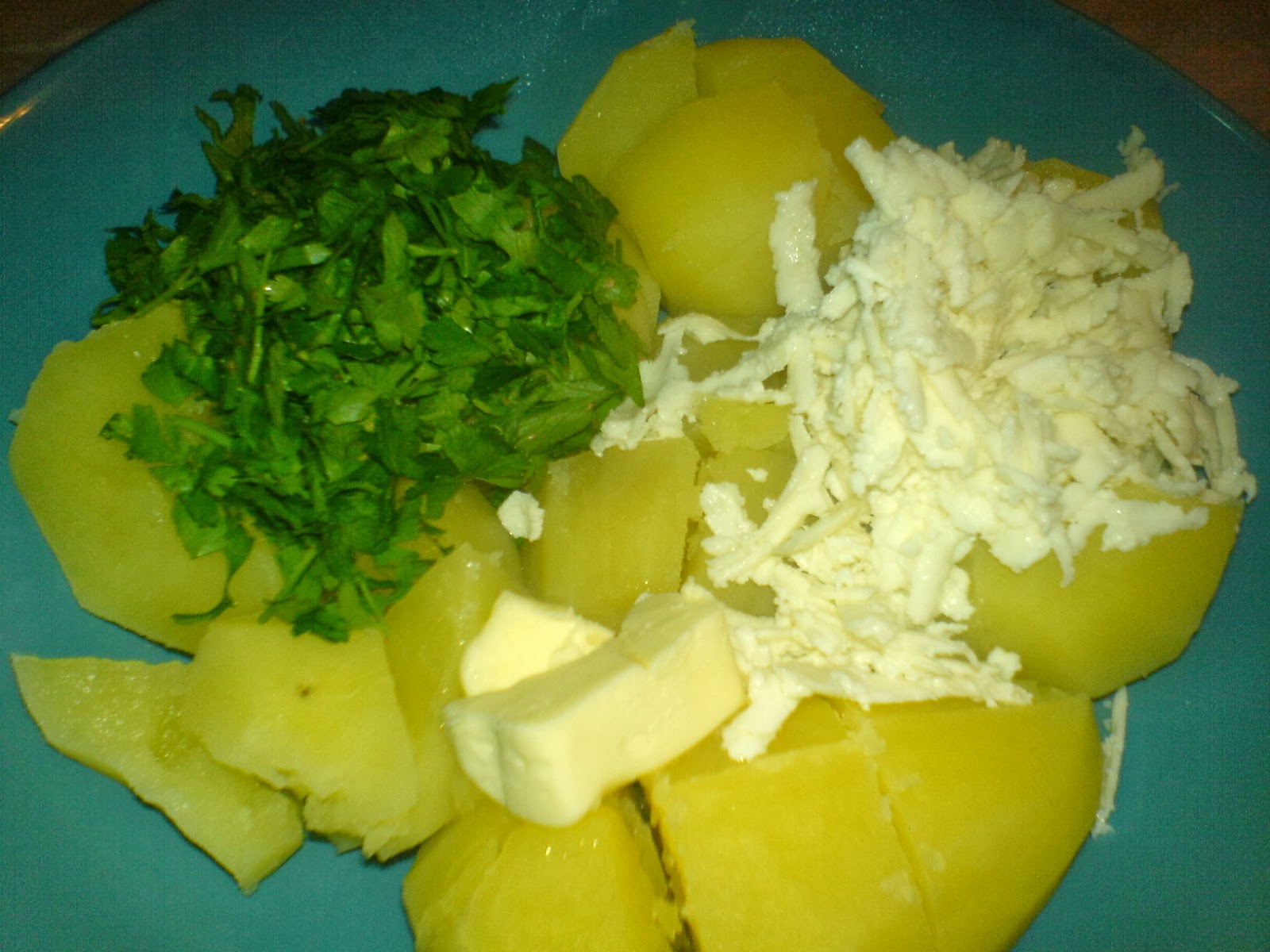 Cartofi natur | Retete Culinare Preparatedevis.ro