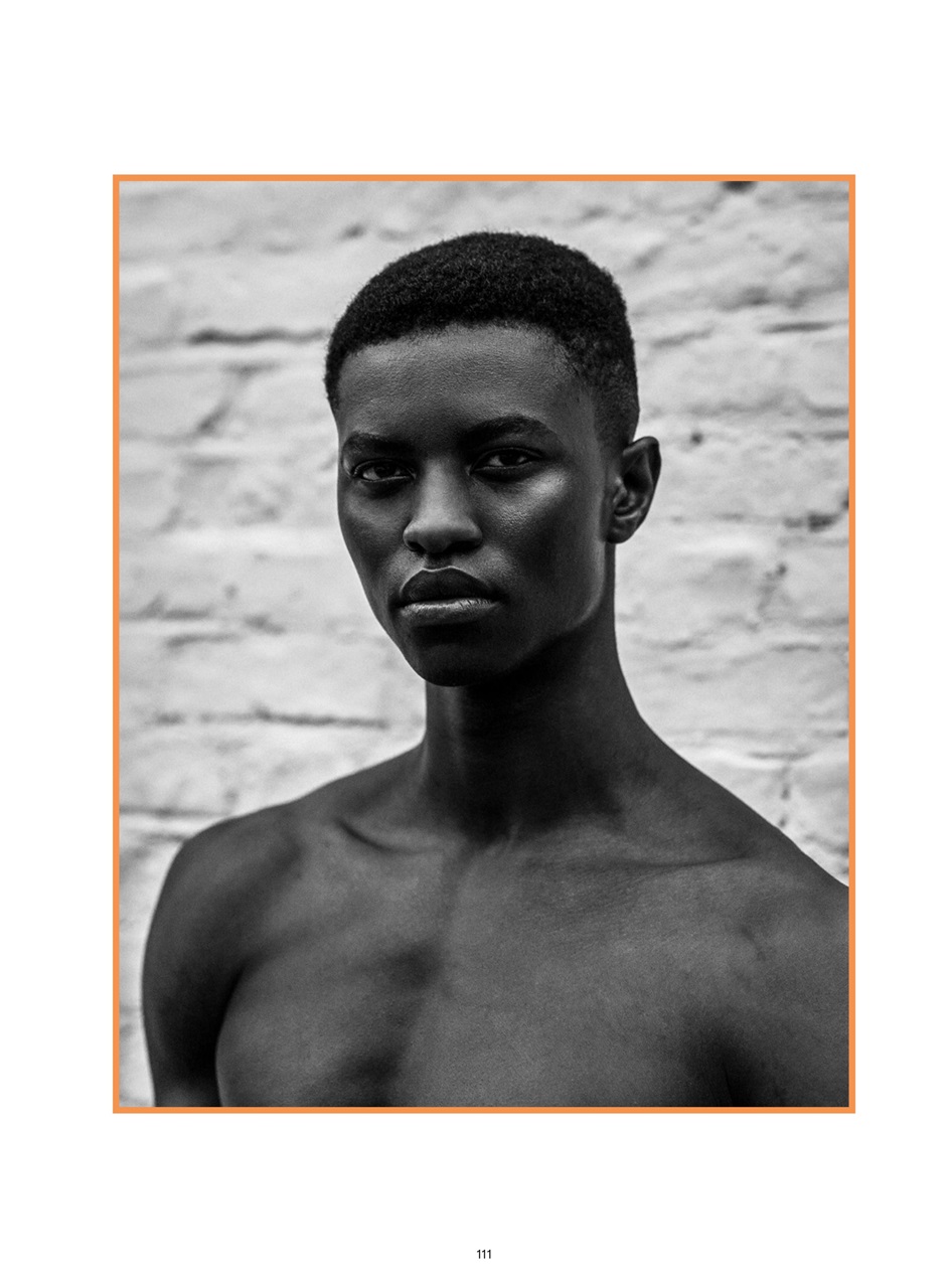 James O'Doherty retrata el más colorido estilo de otoño para Gay Times ...