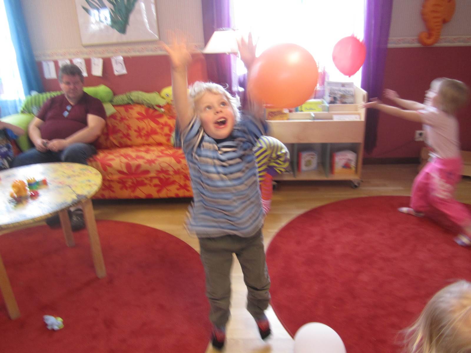 Porfyrgårdens förskoleblogg: Ballongdansen