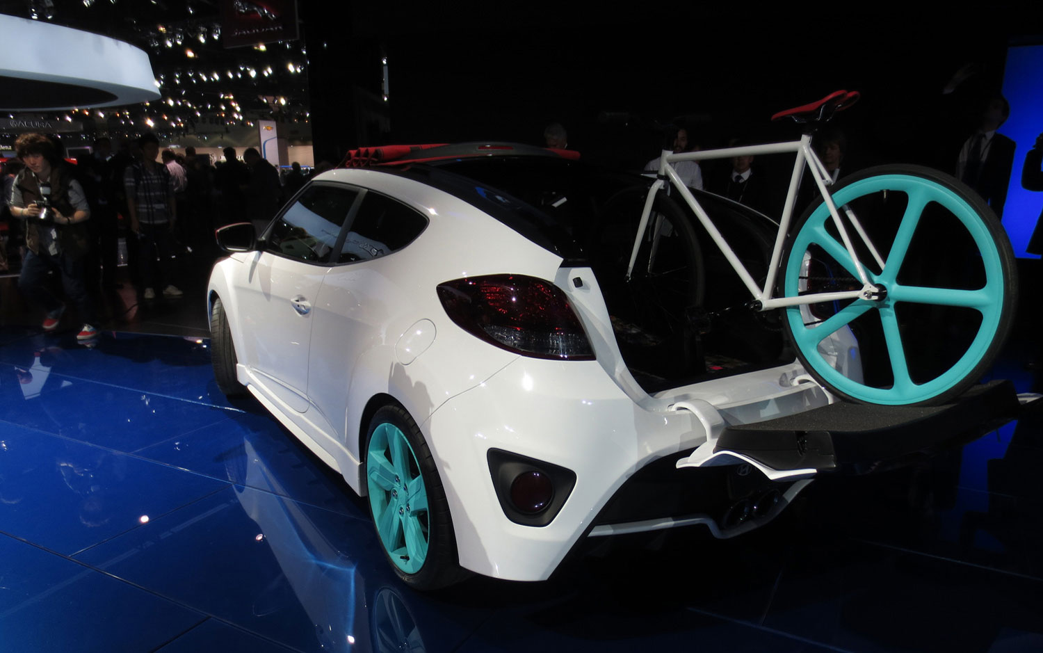 Cars Model 2013 2014: Wild Hyundai Veloster C3 Roll Top Concept is a ...