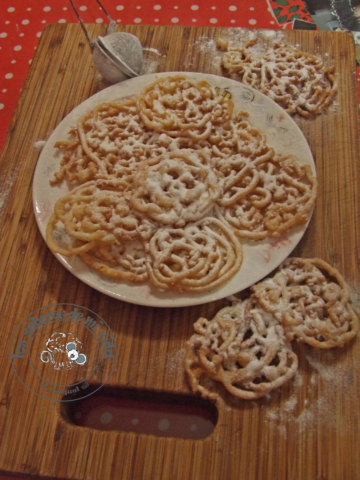 Los Sabores De Mi Vida: STRAUBEN O FUNNEL CAKE