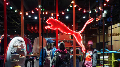 javipop visual: ATARASHI !!! OSAKA PUMA CONCEPT STORE