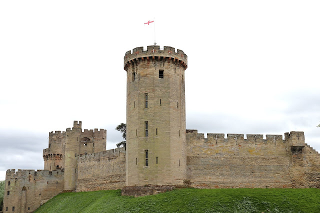 DAY OUT: Discover The Falconer's Quest at Warwick Castle | Treasure ...